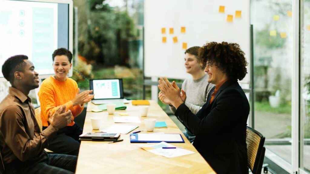 Flexibilidade no trabalho: como funciona e quais as vantagens para a empresa e o colaborador?